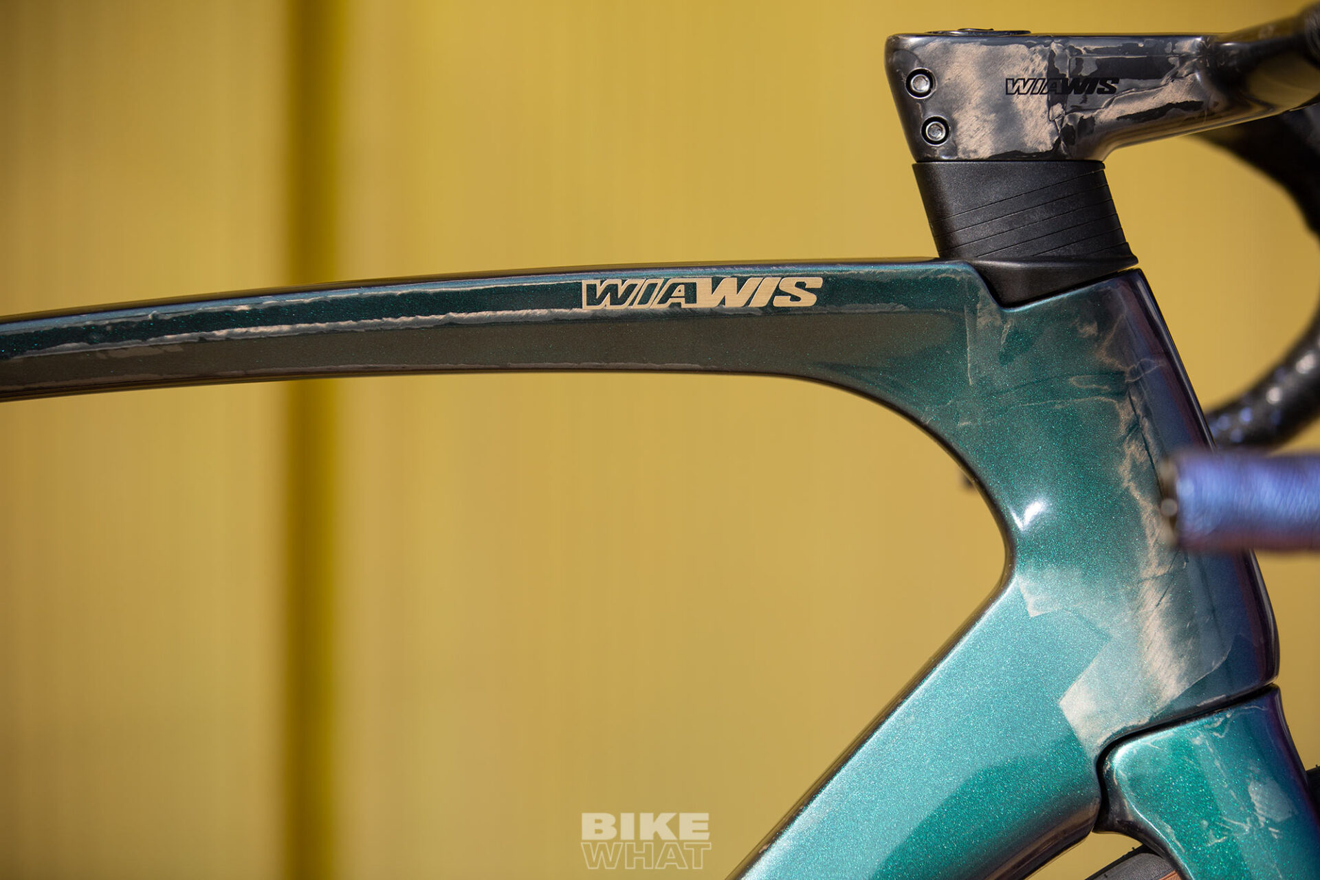 위아위스 2023 신제품 공개 - BikeWhat